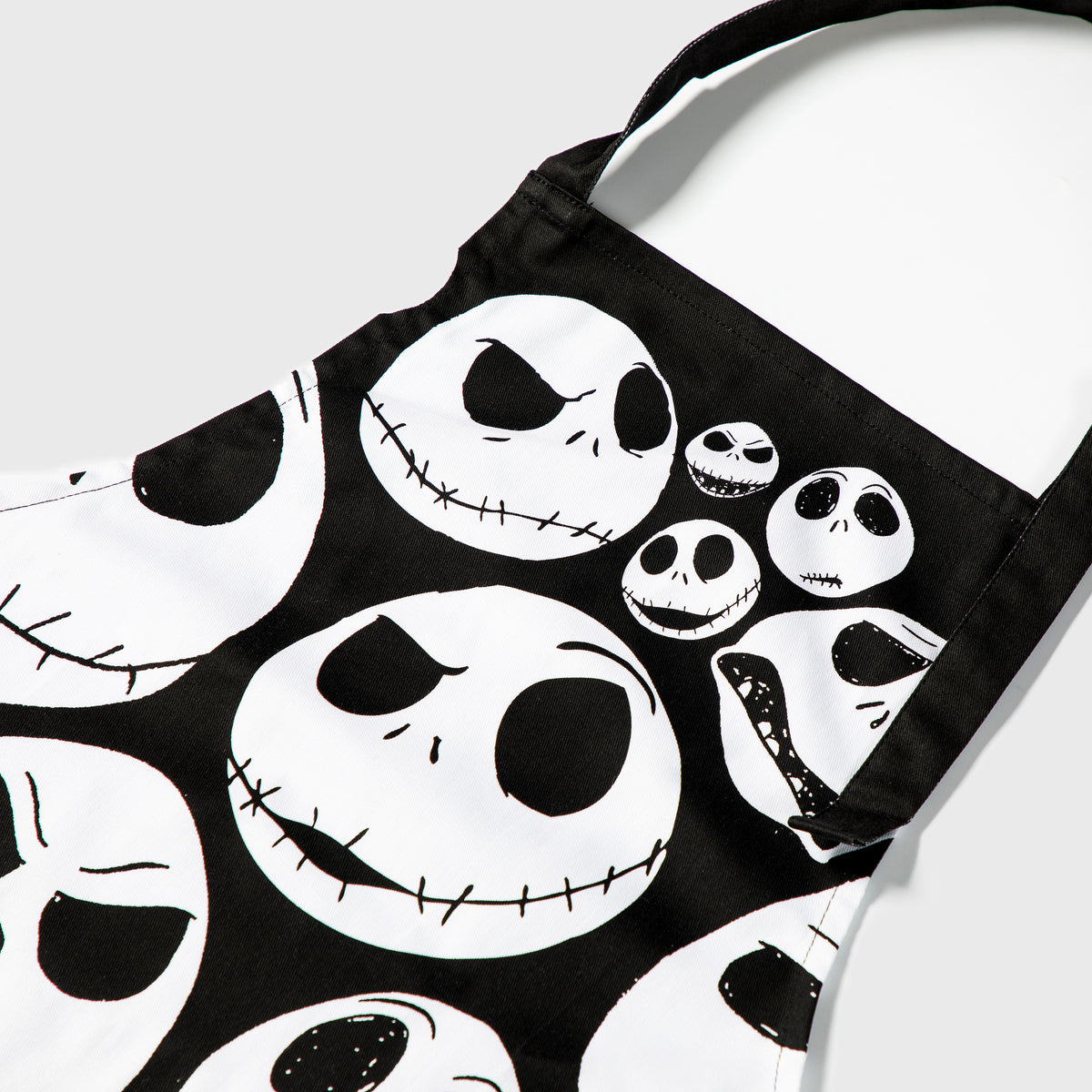 Nightmare Before Christmas Black Jack Skellington Apron – Ukonic